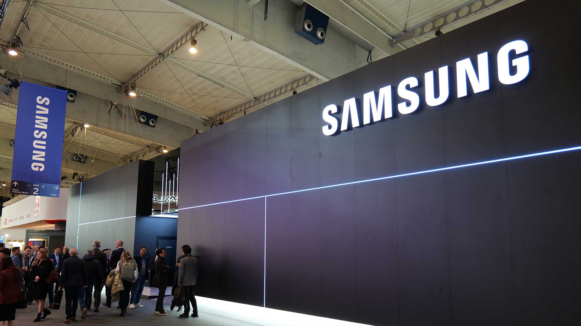 2023 MWC SAMSUNG DS